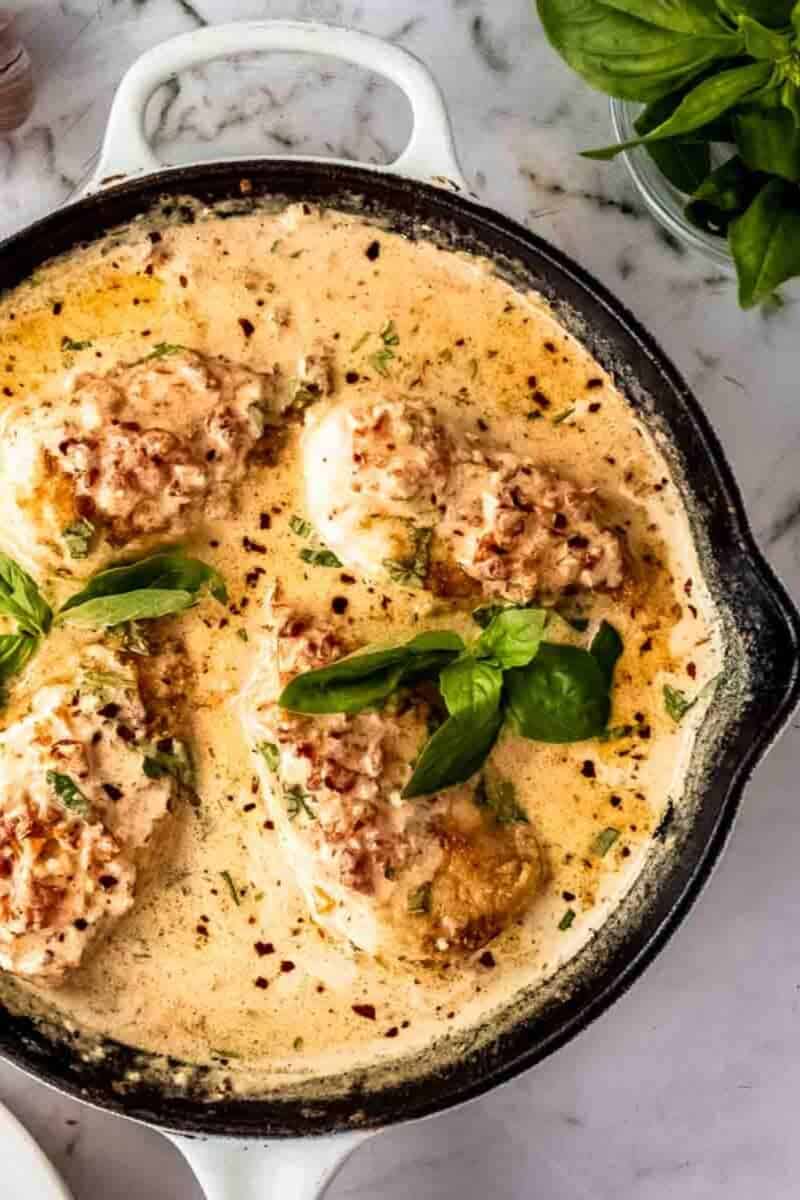 Best Marry Me Chicken (Creamy Sun-Dried Tomato Sauce) - Dizzy Busy and ...