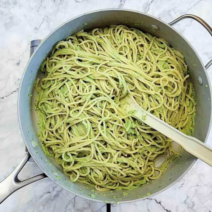 Green Spaghetti (With Creamy Poblano Pepper Sauce) - Dizzy Busy and Hungry!