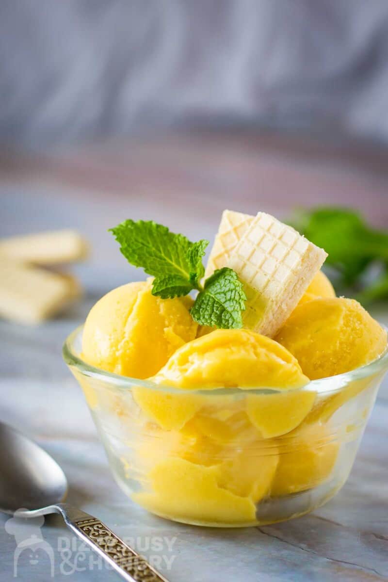 How To Make Easy Mango Frozen Yogurt (4 Ingredients) - Dizzy Busy and ...
