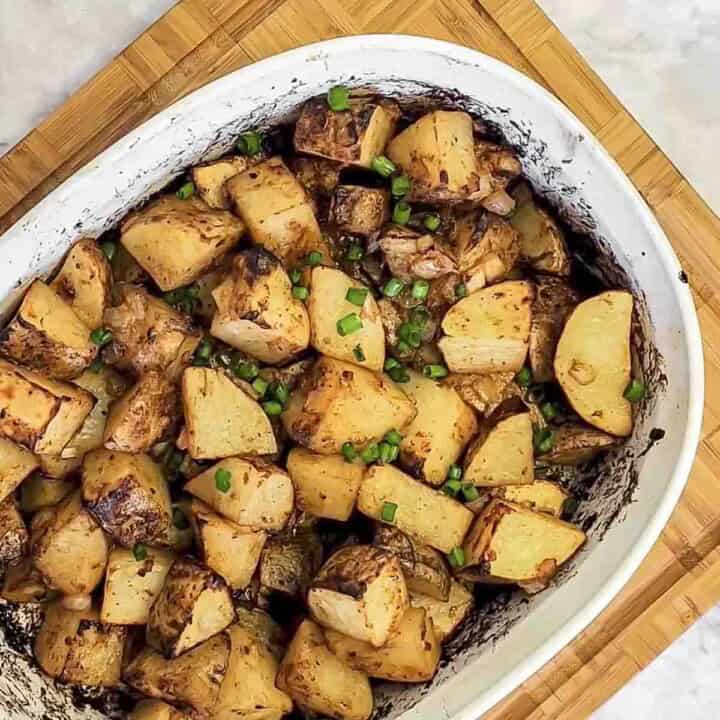 Crispy Roasted Chipotle Potatoes With Garlic - Dizzy Busy and Hungry!