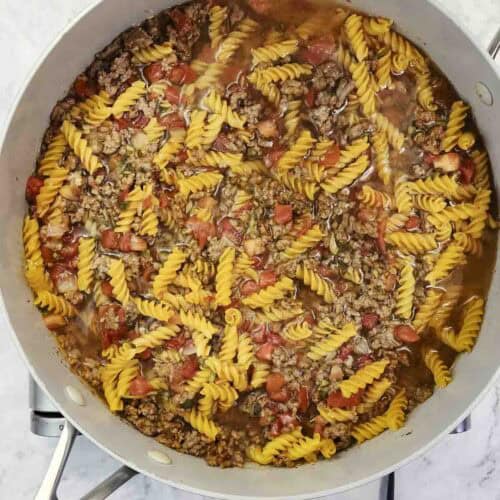 20 Minute One Pot Taco Pasta - Dizzy Busy and Hungry!